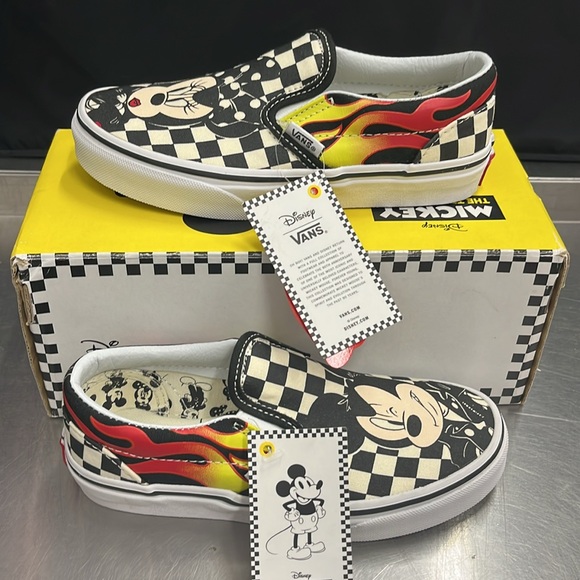 Vans | Shoes | Vans Uy Classic Slipon X Disney Mickey Mouse 9th | Poshmark